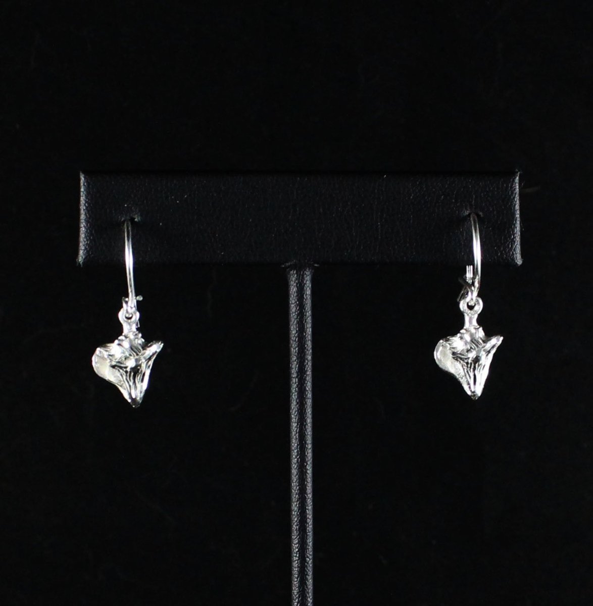 Caribbean Conch Short Earring in 925 Sterling Silver - Caribbijou